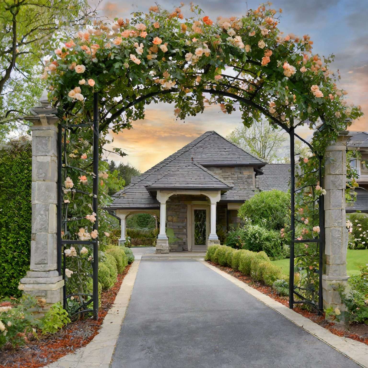 12 Stunning Driveway Entrance Ideas to Welcome You Home